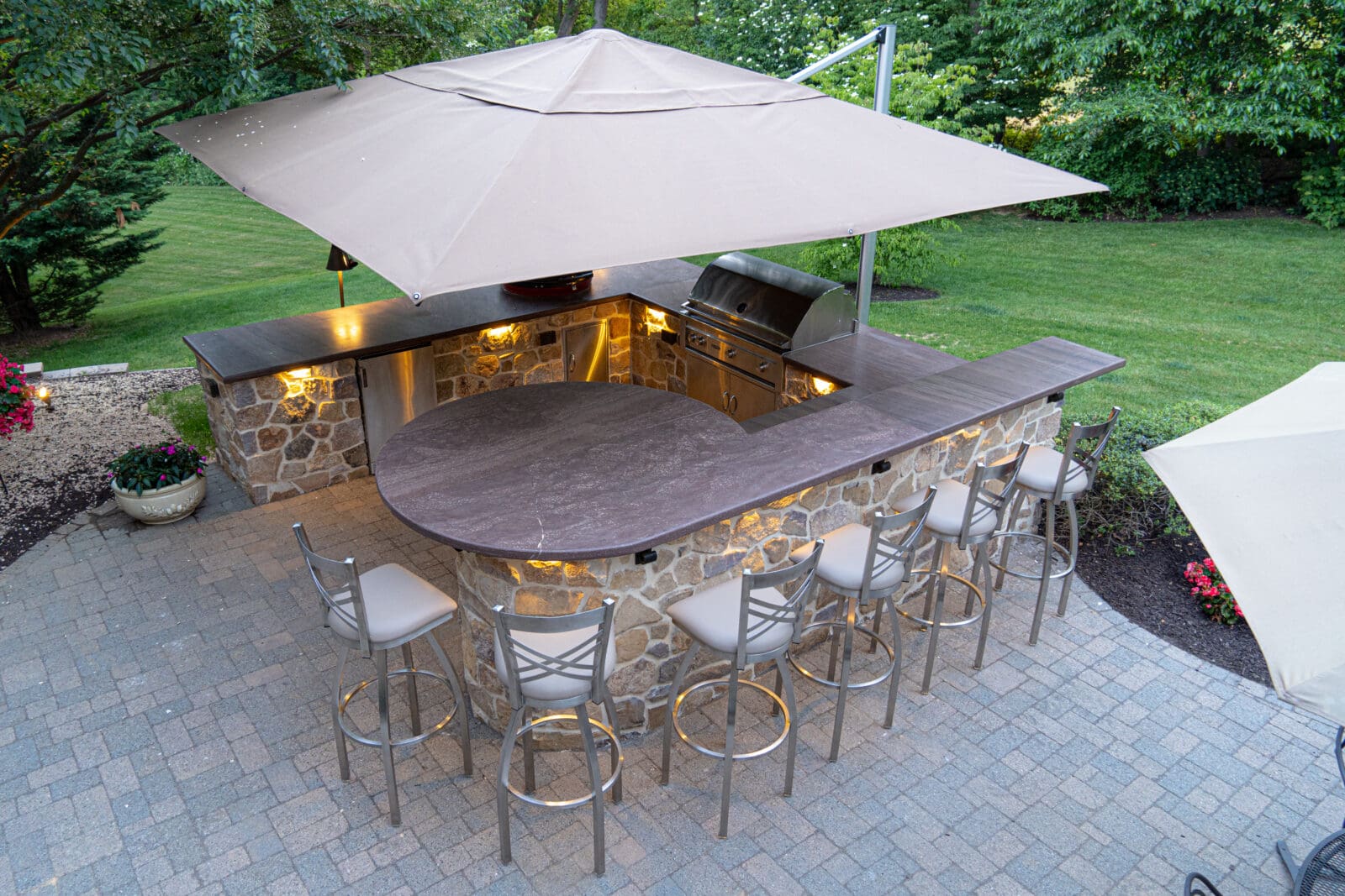 Project #033 – Full Scale Outdoor Kitchen, Chimney, and Fireplace in ...